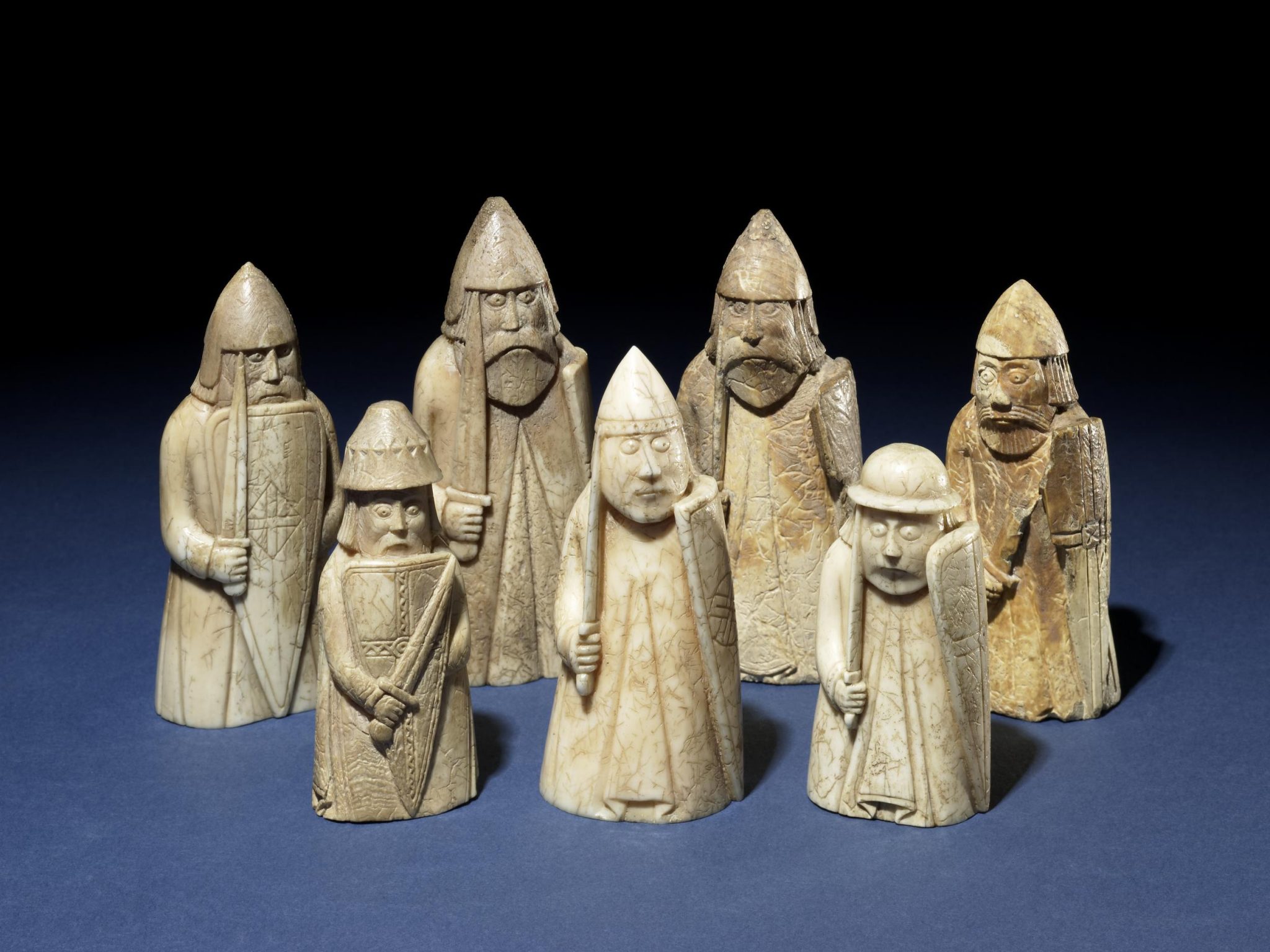 Lewis Chessmen Gallery – Comann Eachdraichd Uig